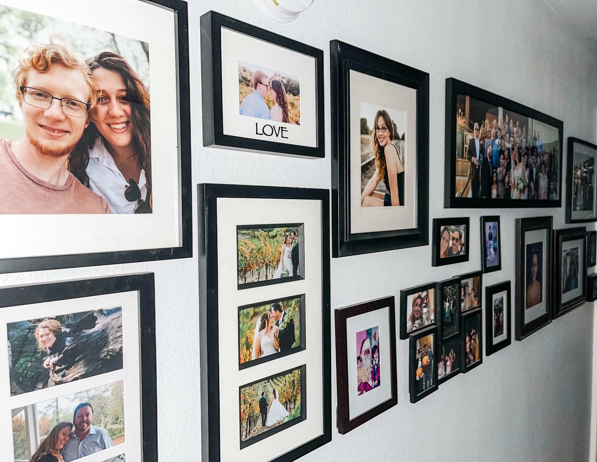 How To Create A Photo Gallery Wall - Danelia Design